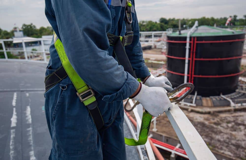 Key Steps to Improve Lone Worker Safety - Simply Unified